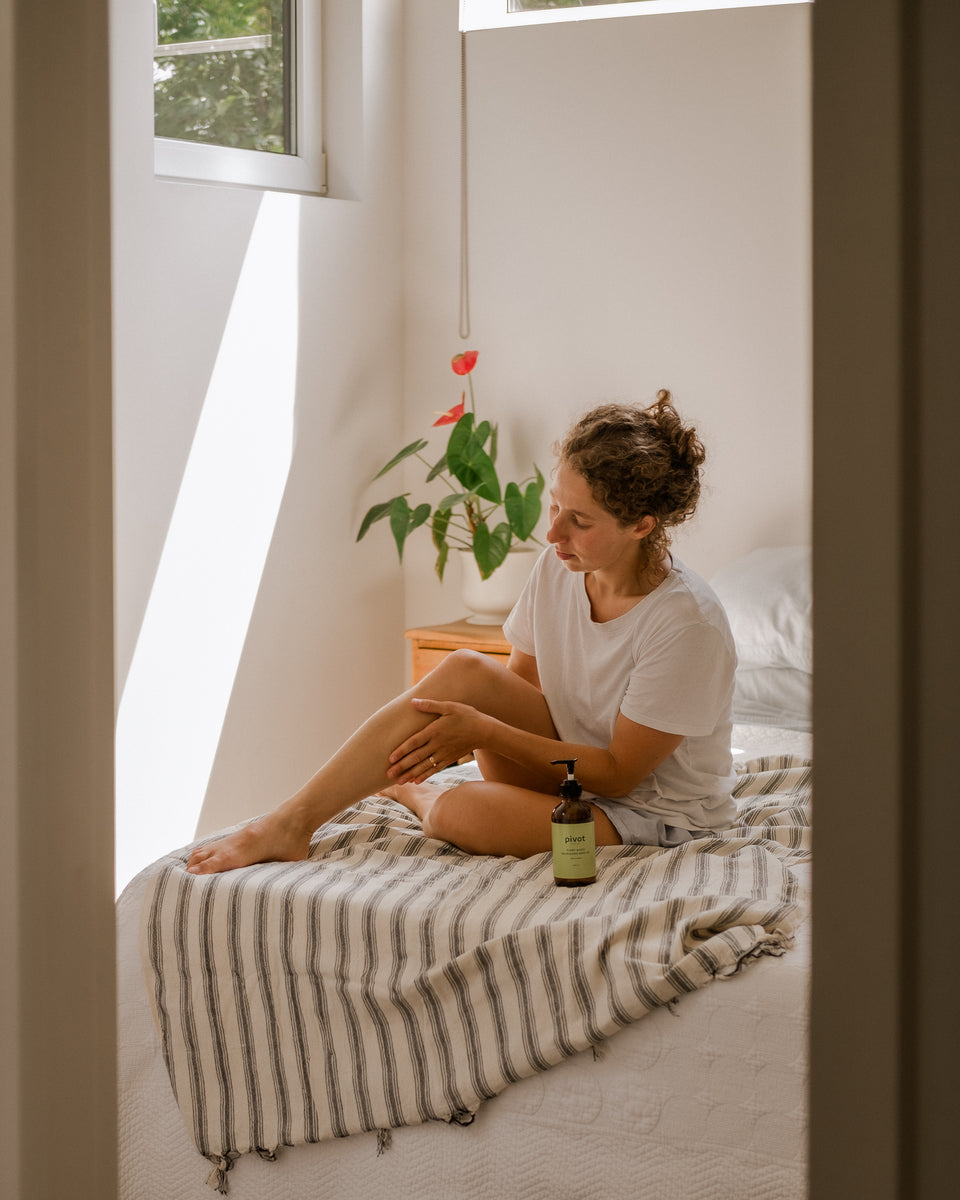 Nourishing Body Oil – Pivot Skincare